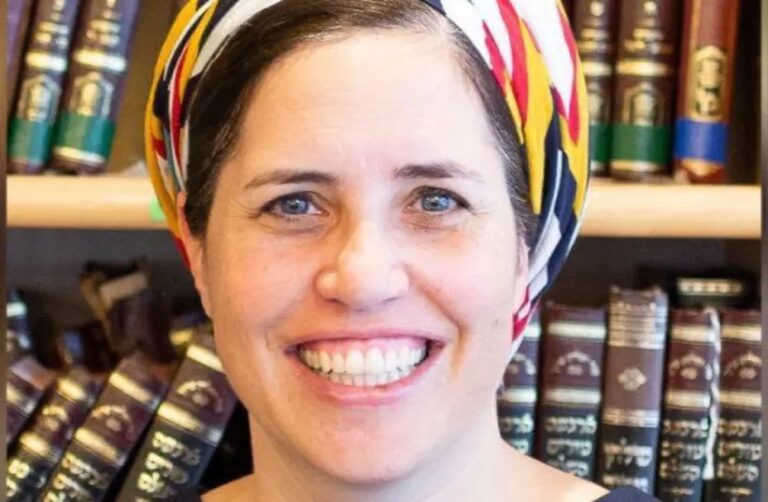 Orthodox Women Still Abuzz Over Appointment of Rabbanit | Hadassah Magazine